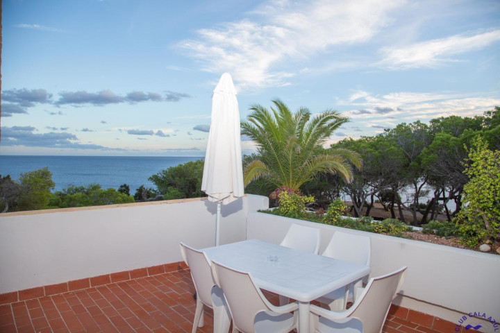 Apartamento En Club Cala Azul - Ibiza
