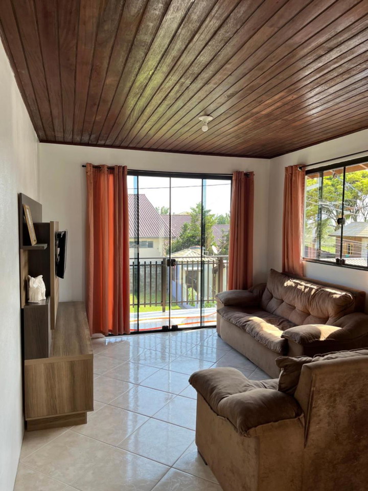 Casa No Centro De Garopaba - Garopaba