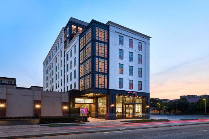 Moxy Charleston Downtown - Charleston, SC