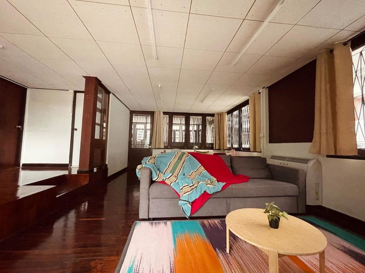 4br House Max 10pax, Near Mrt And Local Place - Bangkok