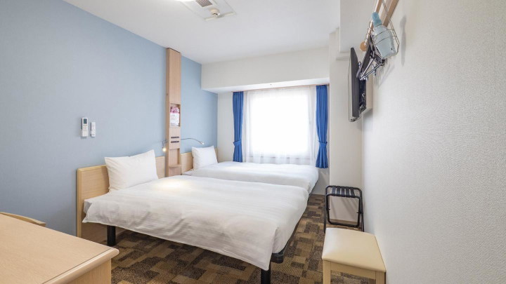 Toyoko Inn Kobe Sannomiya Ekimae - Kóbe