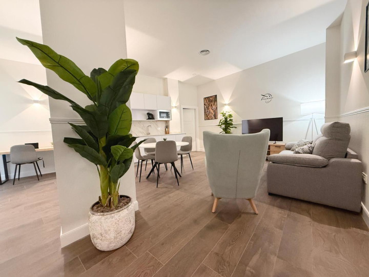 Apartamentos Mk77 León Zuloaga - León, Espagne