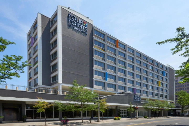 Four Points By Sheraton Windsor Downtown - Detroit, MI