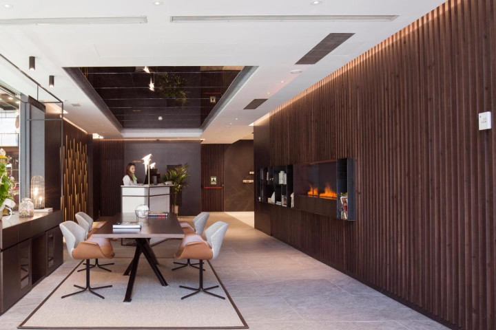 Yomo Centric - Andorra