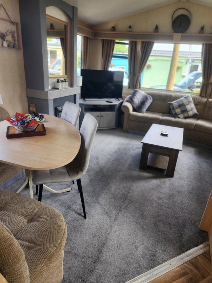 18 Vale Park - Fishguard