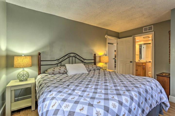 On Big Boulder Lake: Condo W/ Community Pools! - Pennsylvania