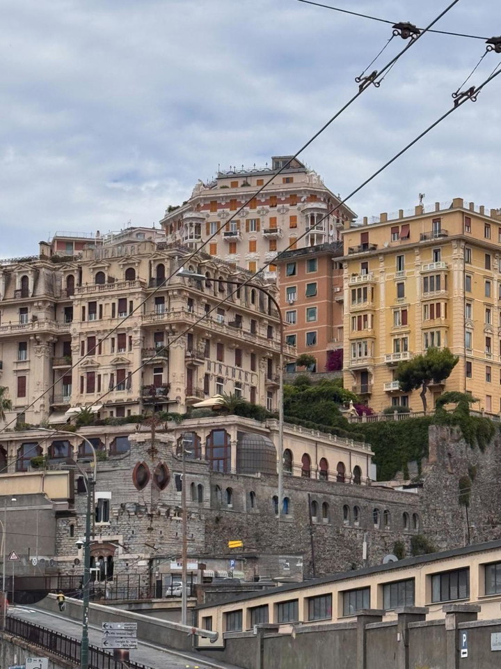 Beyond Properties - Genova Piazza Principe - Liguria