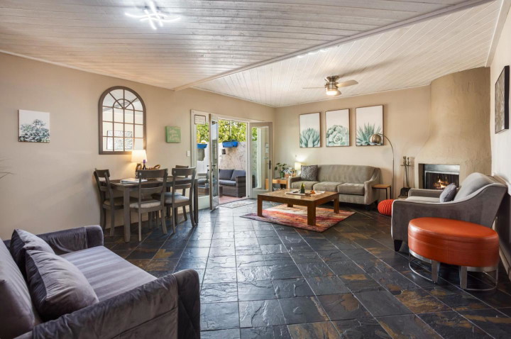Renovated Private In The Heart Of Old Town Scottsdale, Pool & Hot Tub, Outdoor Bar & Kitchen, Walk To Shops & Bars - Scottsdale, AZ