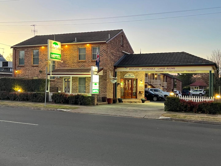 Cedar Lodge Motel - Armidale