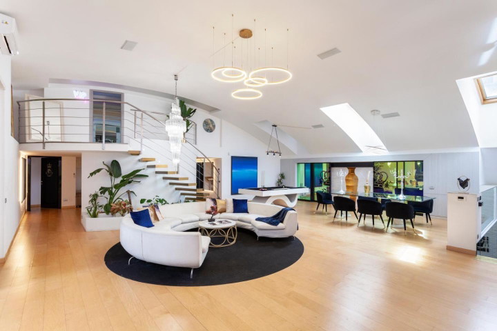 Pool & Billiard - Luxury Loft Di 400mq Con Cinema - Monza