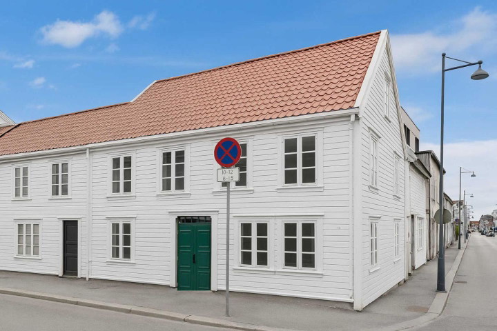 Renovated 2025 - Ac & Terrace - Historic Building - Kristiansand