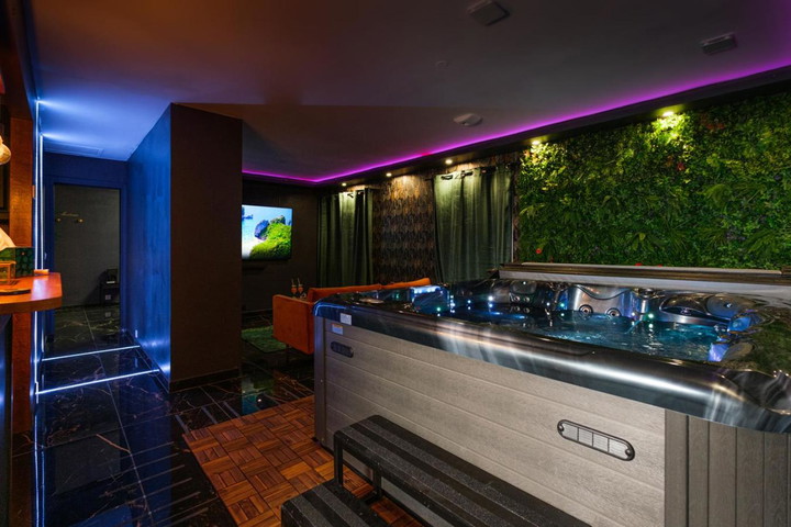 L Escale Vrai Jacuzzi 130 Jets, Sauna, Lit King Size, éCran Géant, Netflix - Évreux