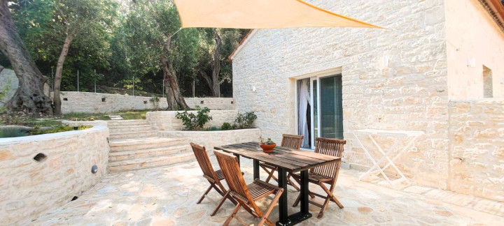 Chrisanthi's Cottage - Paxi