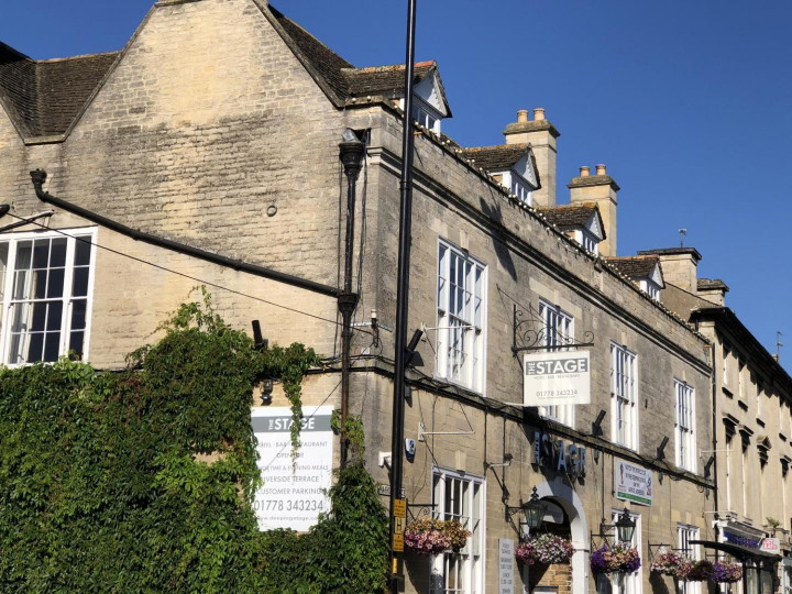 The Deeping Stage - Stamford