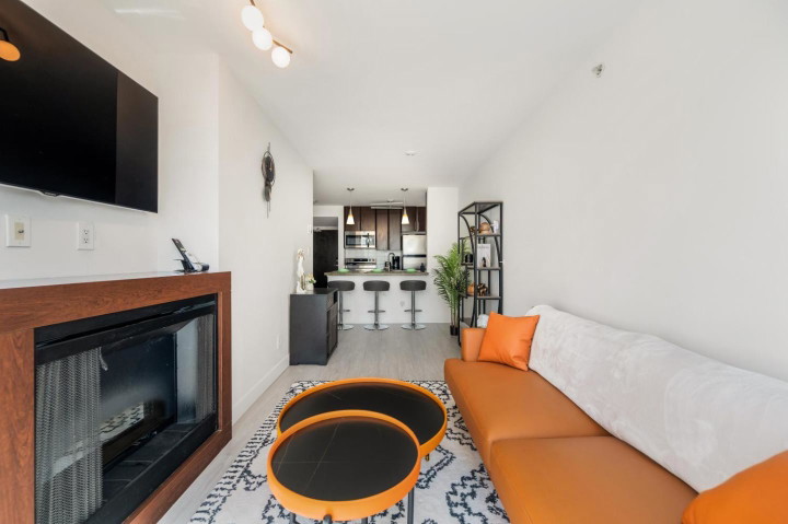 Modern Condo In Downtown Vancouver - West Vancouver