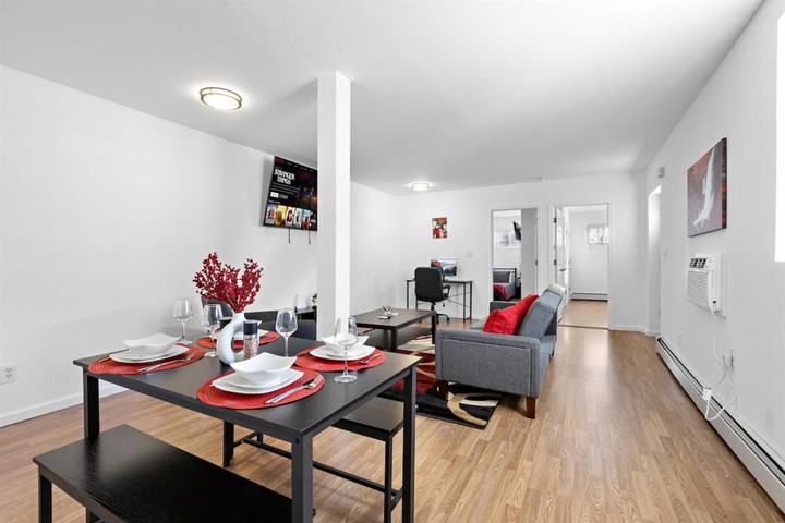 Cozy Family Getaway - Nyc & Nwk With Free Parking - Staten Island, NY