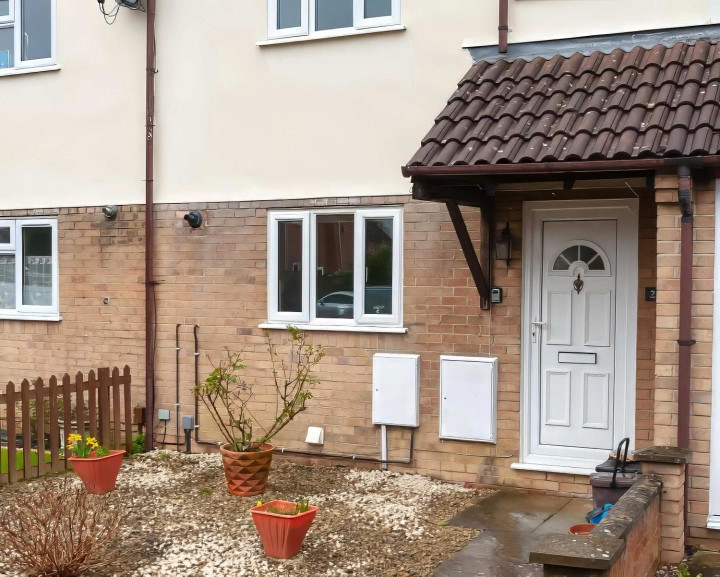 Delightful Home Great Location In Gloucester Quedgeley By Stae-homes - Gloucestershire