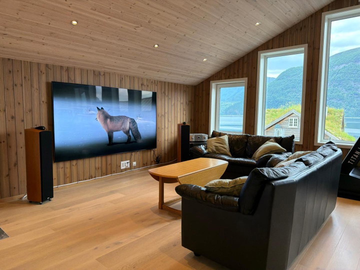 Living In A Nikolai Astrup Motif 96m2 - Norway