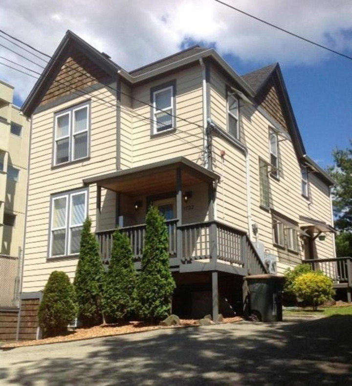 Capitol Hill Luxury Apartments - Kirkland, WA
