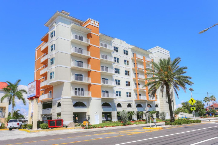 Madeira Bay Resort I By Travel Resort Services - Redington Beach