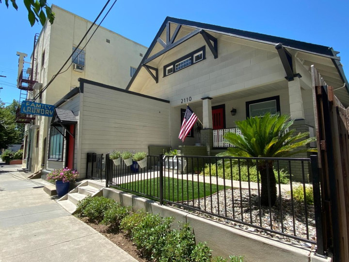 Family Laundry & Spa - Sacramento, CA