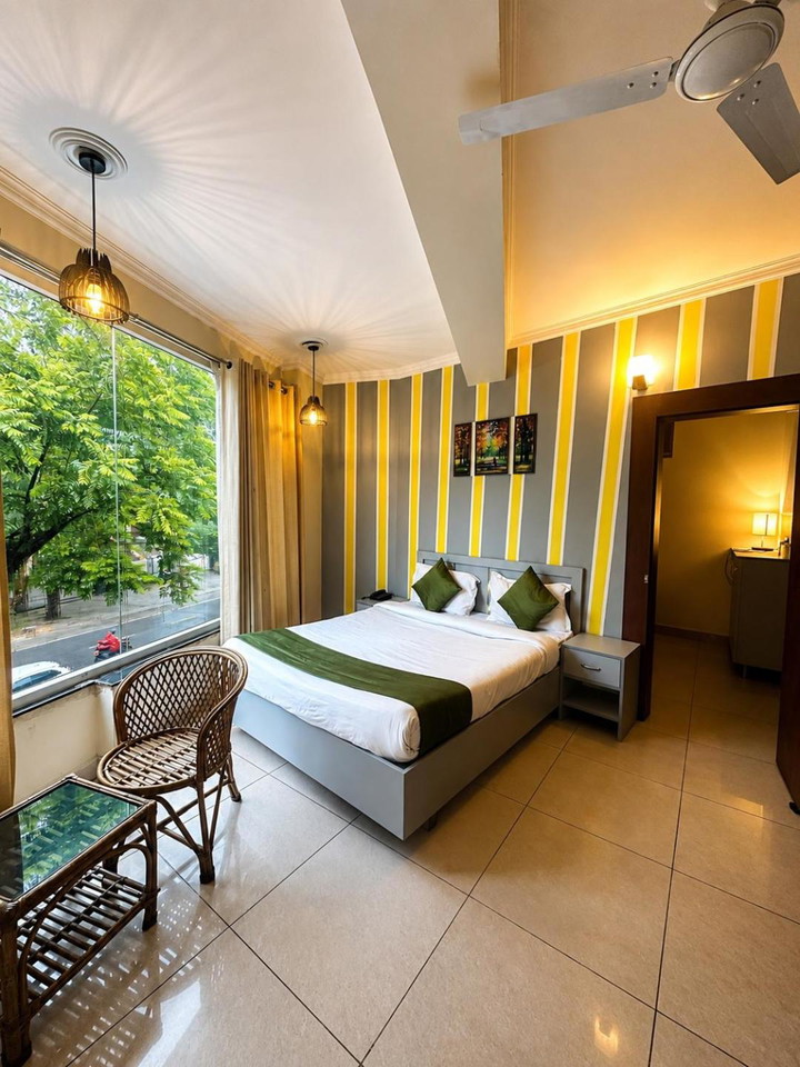 Hotel Clover Inn Malsi - Himachal Pradesh