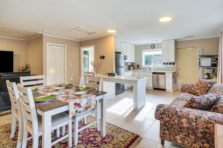 West Knoxville Area! Home W/ Hot Tub Near Dtwn - Neyland Stadium Knoxville