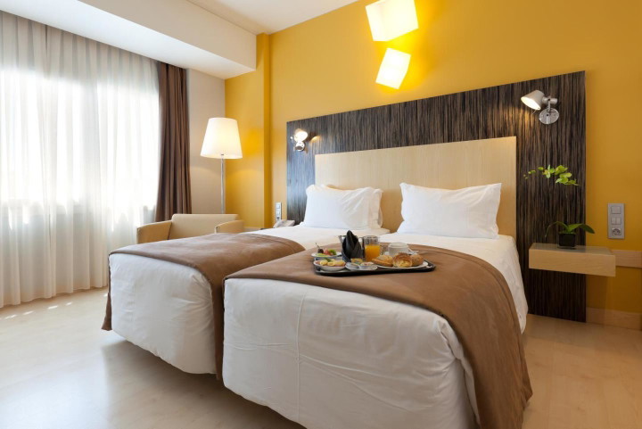 Hotel Alif Avenidas - Loures