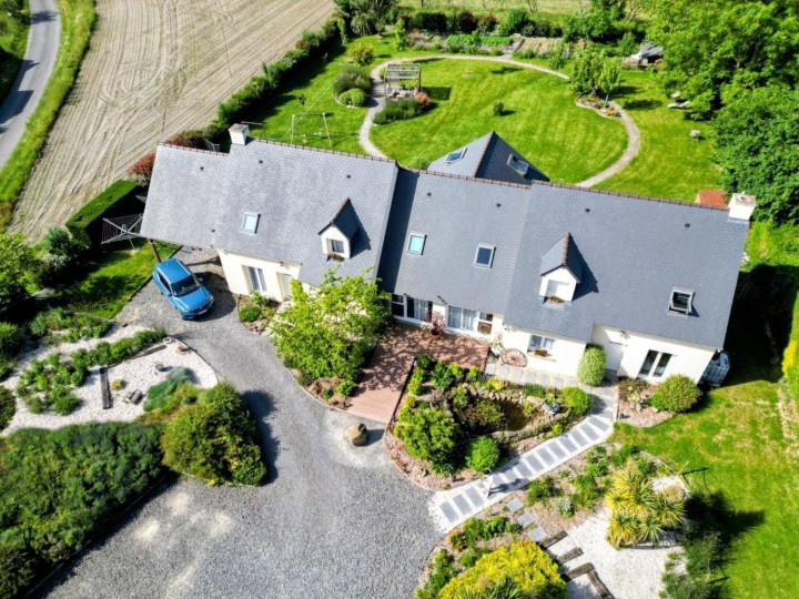 Chambres D'hôtes - Bed & Breakfast Homestay - Le Mont-Saint-Michel