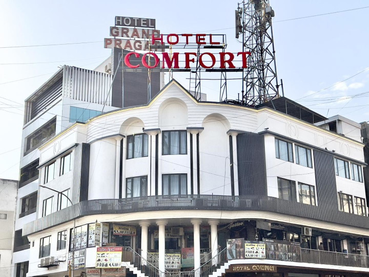 Hotel Comfort - Surat