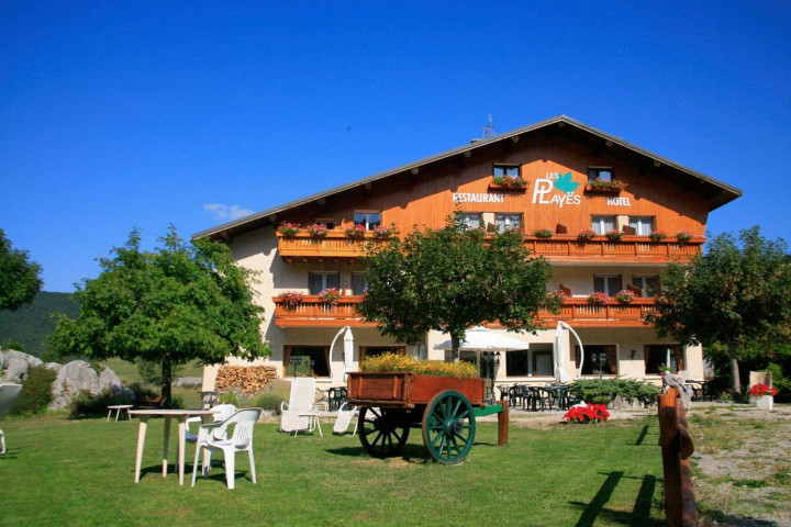 Logis Hotel Les Playes - Lans-en-Vercors