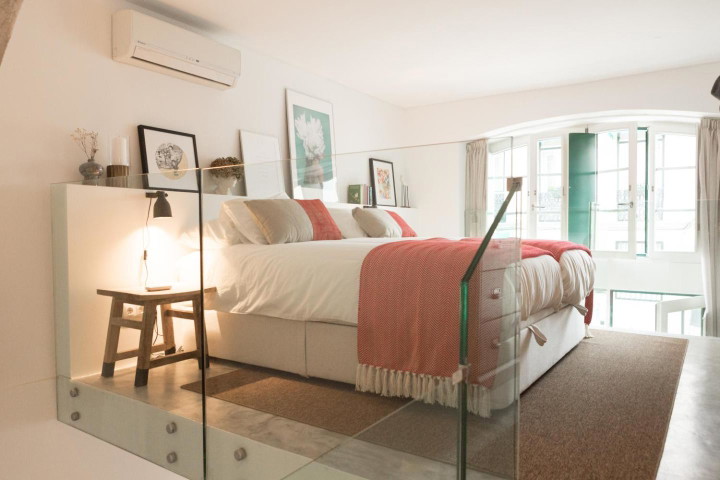 Stylish Tailor Made Flat - Amadora