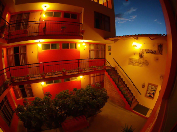 Olaza's Guest House - Huaraz