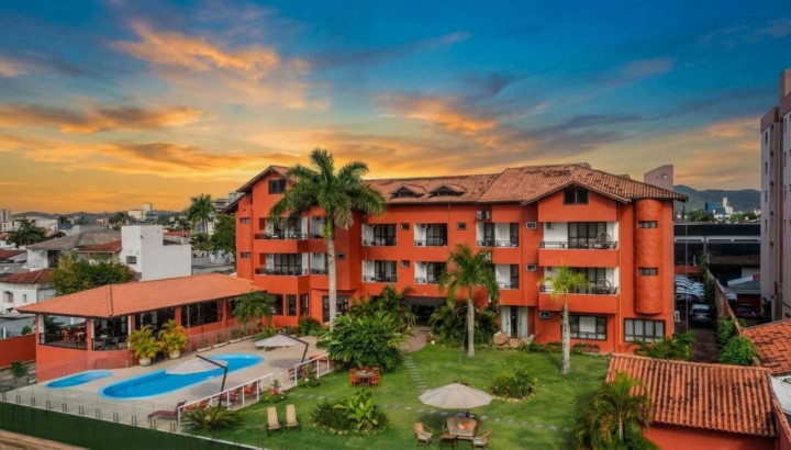 Rizzu Marina Hotel - Balneário Camboriú