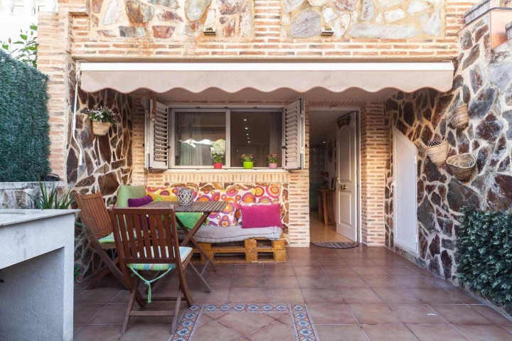 Villa Del Mar . - Puzol