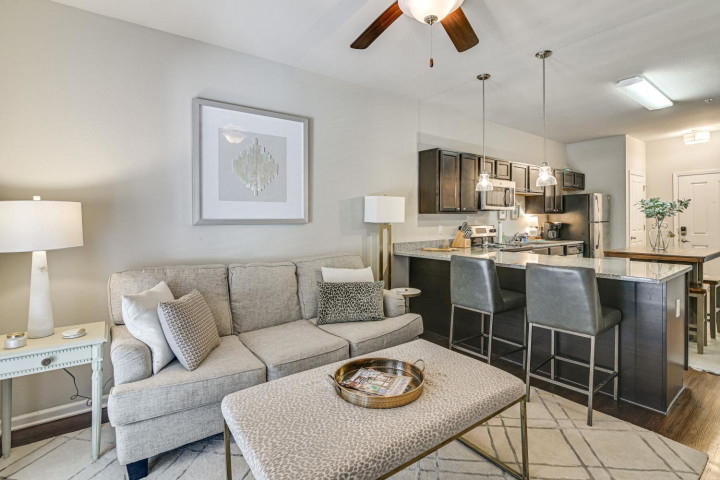 Cotton District Condo: Walkable Spot For Game Day! - Starkville