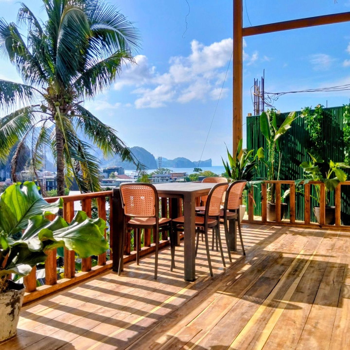 Central 2br Apartment Ocean Views - El Nido