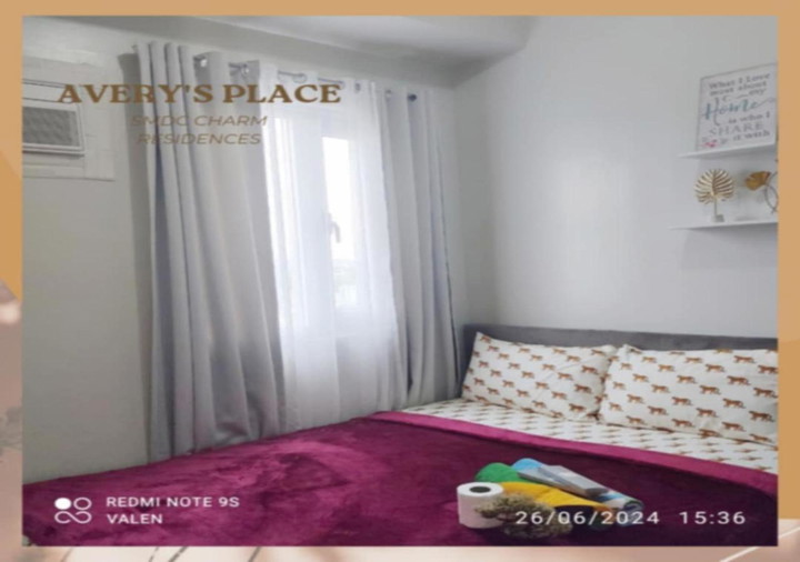 Avery's Place Smdc Charm - Taytay
