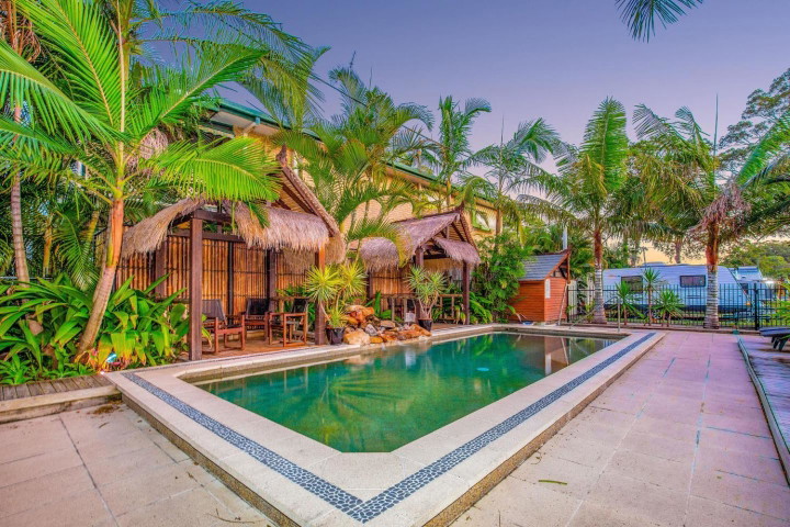 River Retreat Home & Holiday Park - Coolangatta