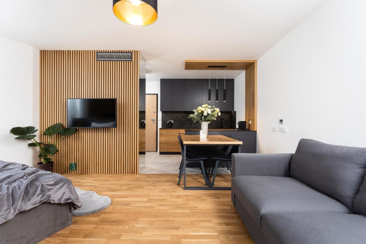 Inpoint Apartments G15 Near Old Town & Kazimierz District & Optional Paid Parking - Krakow