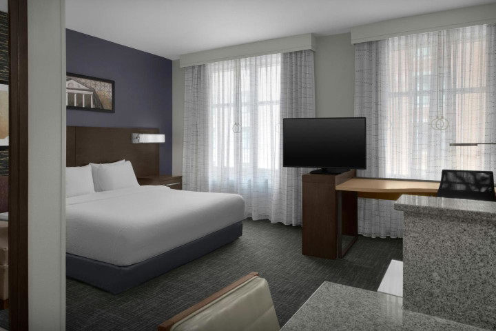 Courtyard By Marriott Richmond Downtown - Richmond, VA