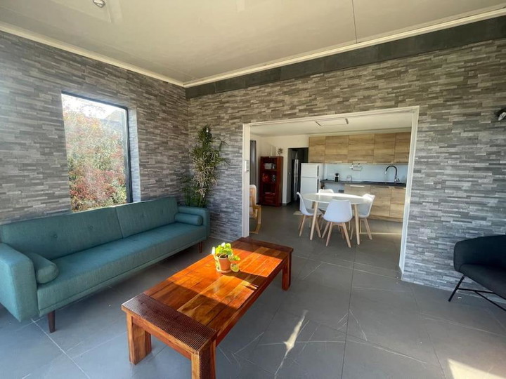 Dépendance Au Sein D’une Villa Avec Piscine - Les Pennes-Mirabeau