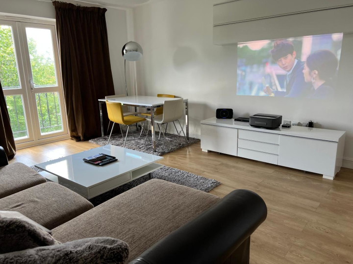 The Premier Living Experience Entire 2-bedroom Modern Apartment - Bromley