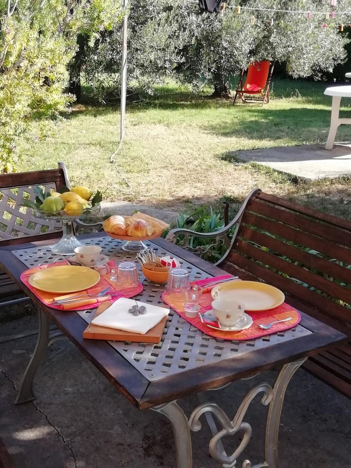 Calicantus Bed And Breakfast - Albenga
