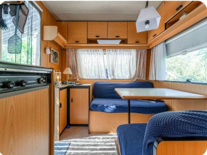 Caravane Dans Un Jardin Près D'anduze - Gard