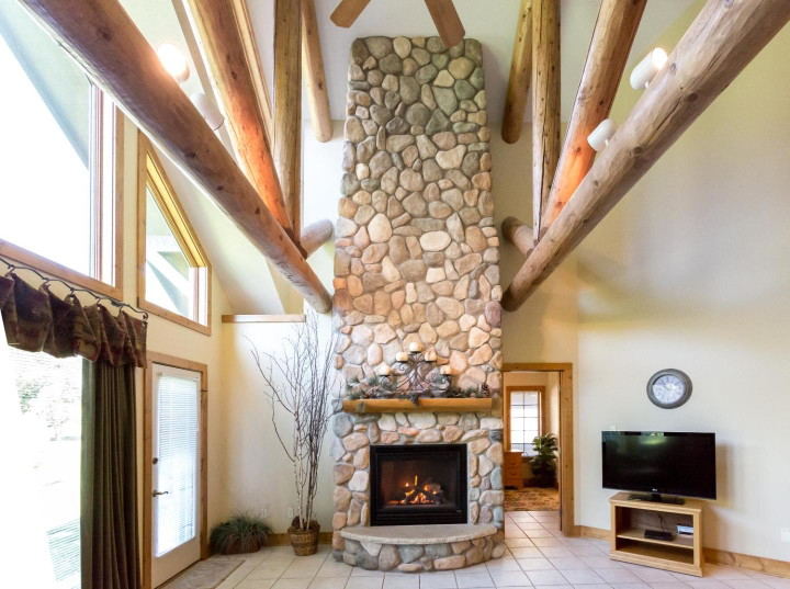 Interlachen Unit 4 - Nisswa, MN