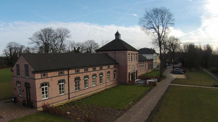 Factorij10 - Lommel