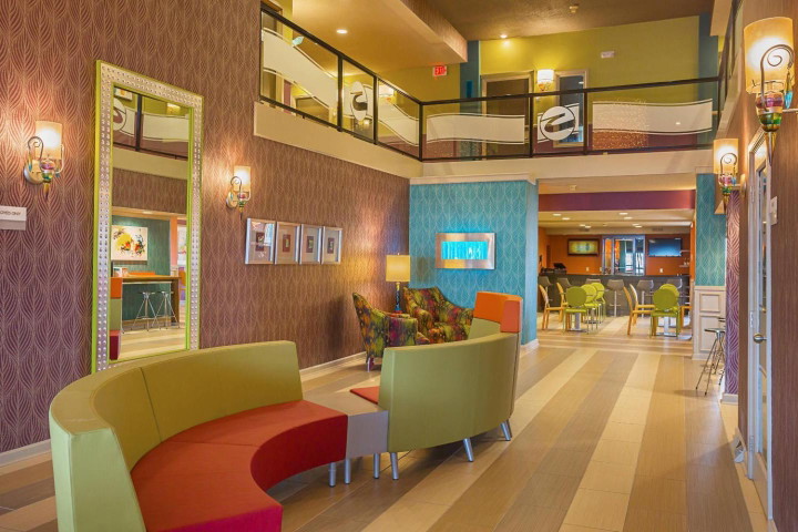 Clarion Inn & Suites Evansville Eastland Area - Estados Unidos