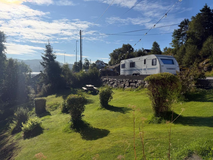 Private Trailer Caravan Near Bergen - No Shower Not Camping - Bergen