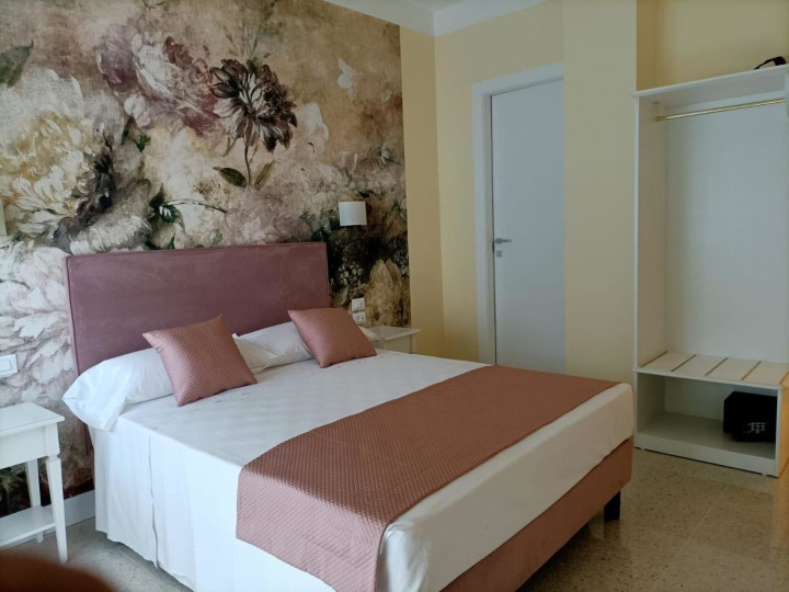 Guest House Train Station Venice - Atika & Atif - Mestre
